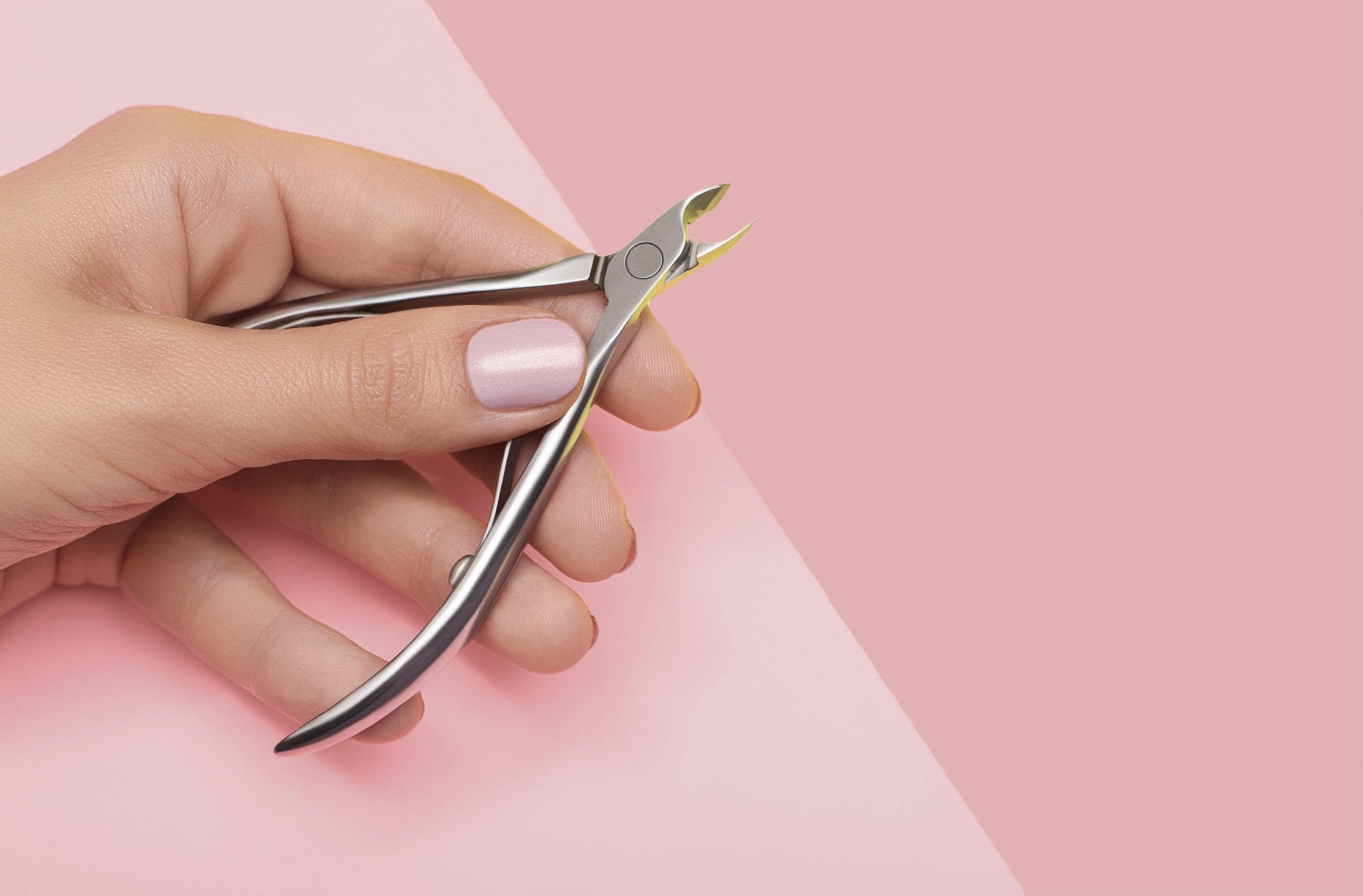 Nail School & Nail Courses | Book Beautician | Toronto, Ontario